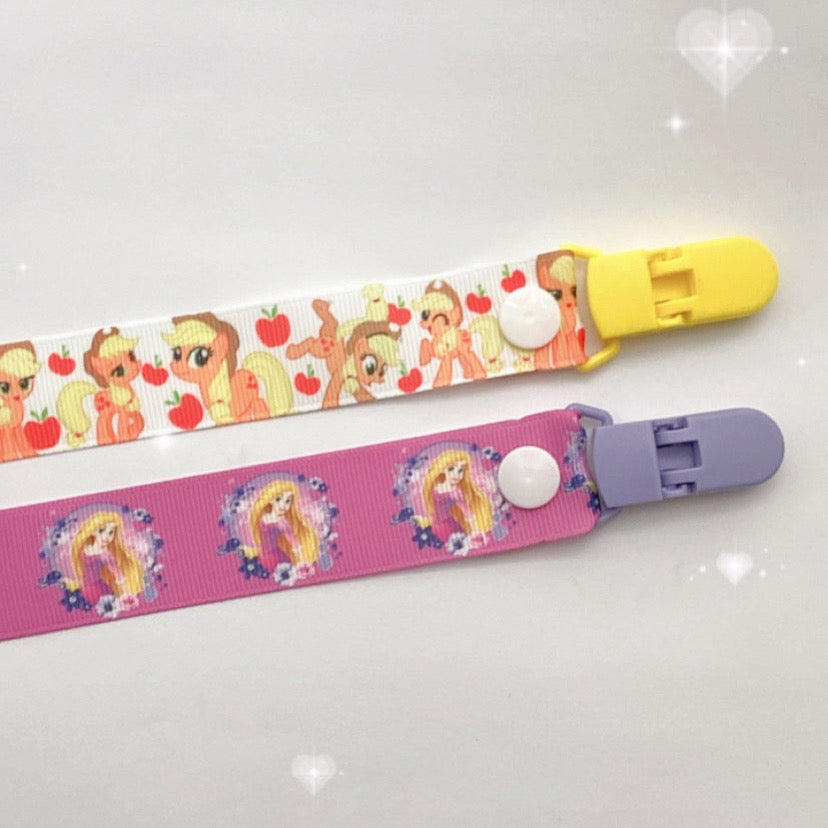 Paci Clips – Littlest Creations